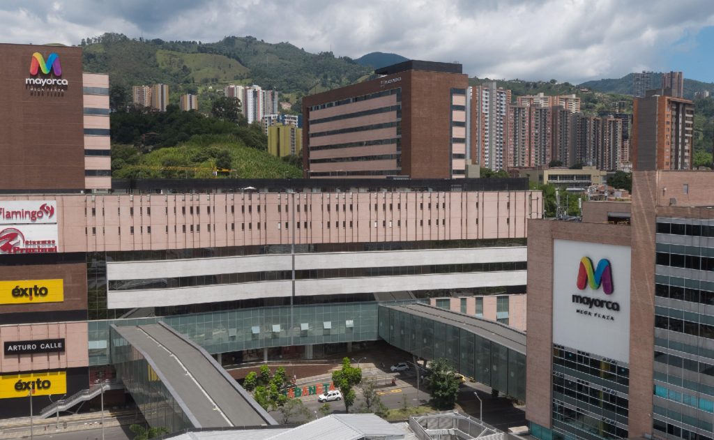 Centro comercial Mayorca – Cimbrados